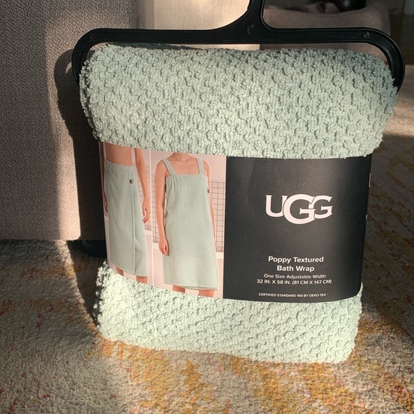 UGG | Bath | Ugg Poppy Textured Bath Wrap Nwt | Poshmark